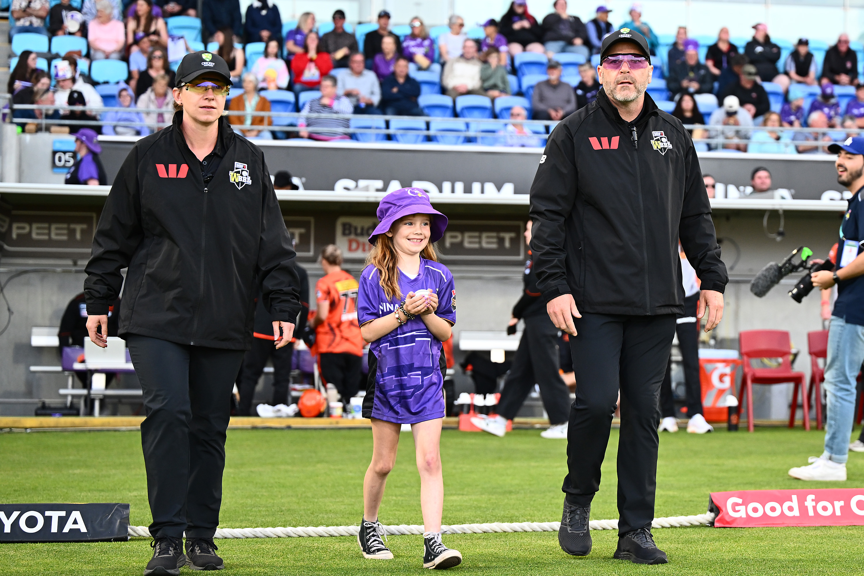 Weber WBBL|11 Final Match Officials
